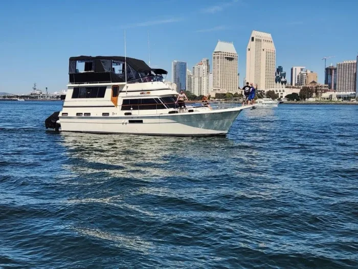 1985 Gulfstar 49 Motor Yacht - New & Used Boats and Yachts - IVT Yacht ...